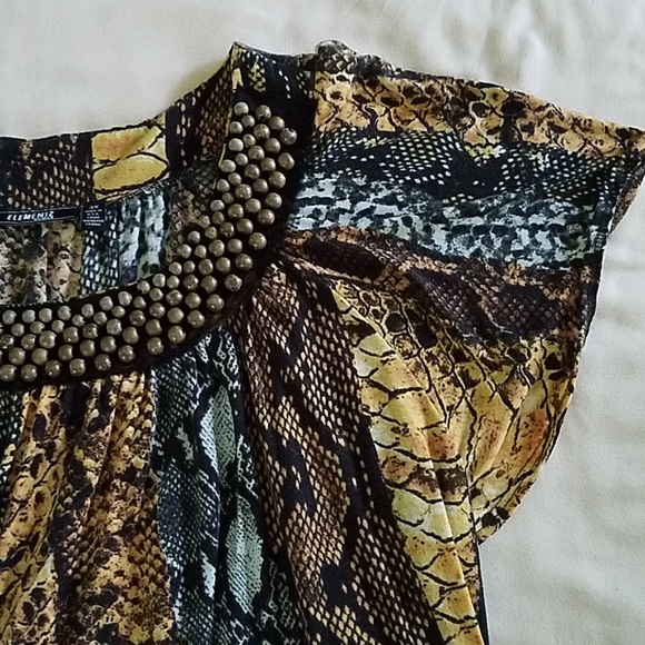 Elementz | Tops | Elementz Shirt | Poshmark